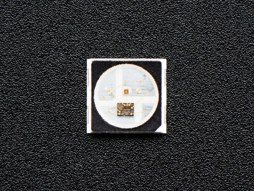 Adafruit NeoPixel Mini 3535 LED RGB con chip driver integrato - Nero ...