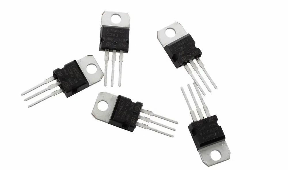 L7824 Voltage regulator 24V 750mA - 5 pcs - Opencircuit
