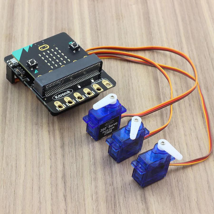 Carte de commande servo simple Kitronik pour BBC Micro:bit - Opencircuit Carte de commande servo simple Kitronik pour BBC Micro:bit - Opencircuit