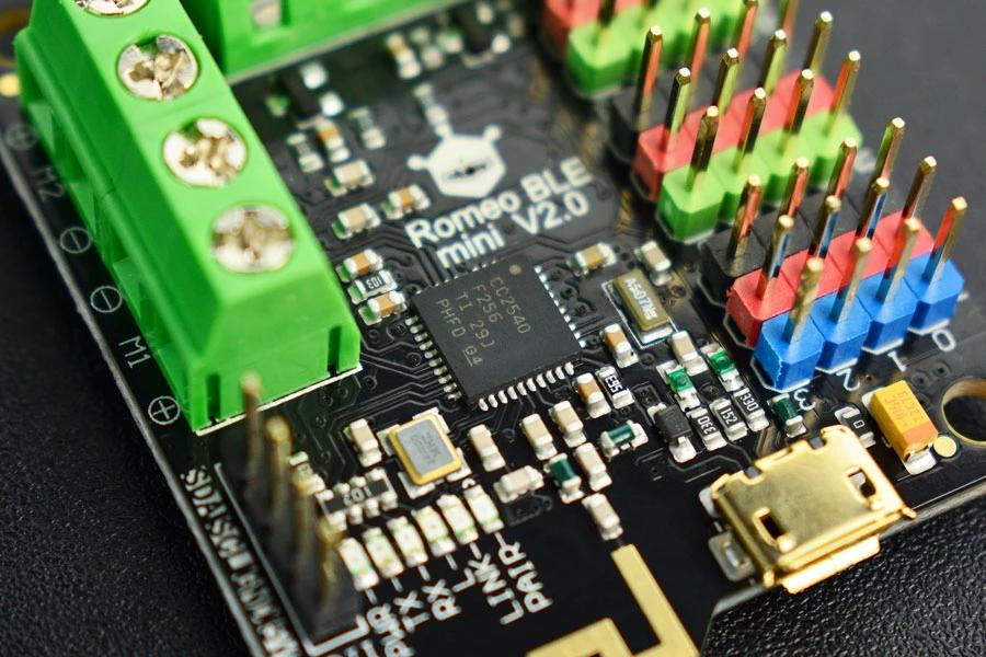 Romeo BLE mini - Small Control Board for Robot - Arduino Compatible ...